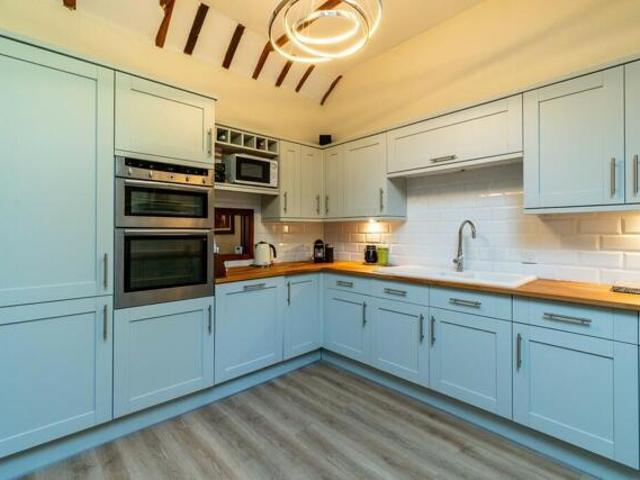 Bungalow 3 Bedroom For Sale Castle Hedingham Castle Hedingham 525000 ES100366249
