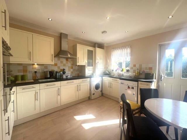 Bungalow 3 Bedroom For Sale Chatteris Cambridgeshire 320000 ELS98612588