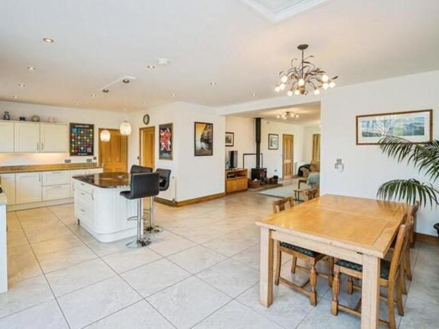 Bungalow 3 Bedroom For Sale Chester Cheshire West And Chester 680000 ES101060128