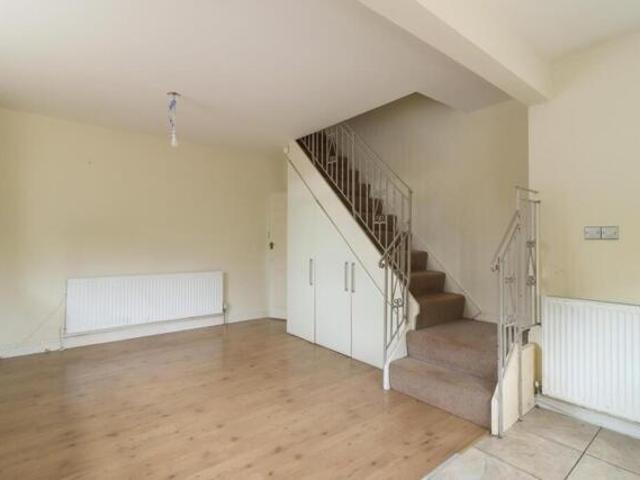 Bungalow 3 Bedroom For Sale Chesterfield Derbyshire 185000 ES98262547