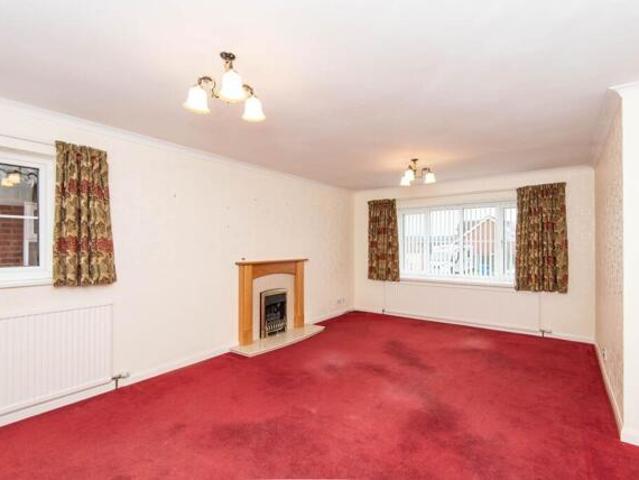 Bungalow 3 Bedroom For Sale Chesterfield Derbyshire 230000 ES99277800