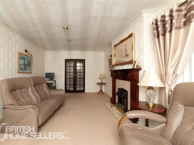 Bungalow 3 Bedroom For Sale Chesterfield Derbyshire 375000 ELS100426147