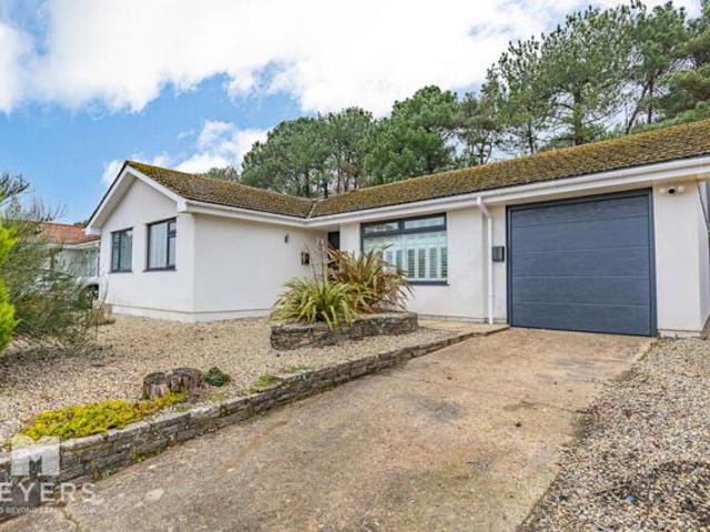 Bungalow 3 Bedroom For Sale Christchurch Dorset 650000 ELS100786885