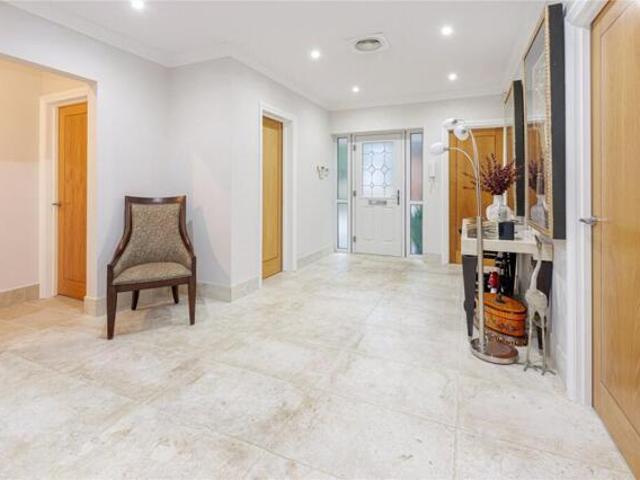 Bungalow 3 Bedroom For Sale Borehamwood Hertfordshire 1300000 ES98687570