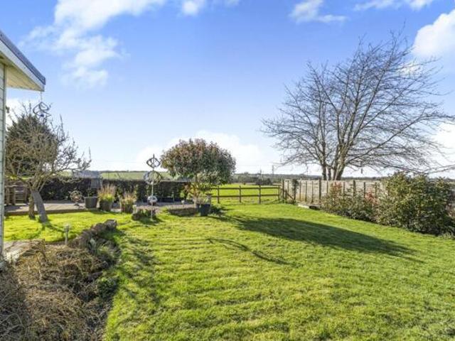 Bungalow 3 Bedroom For Sale Banbury Northamptonshire 525000 ES101119437