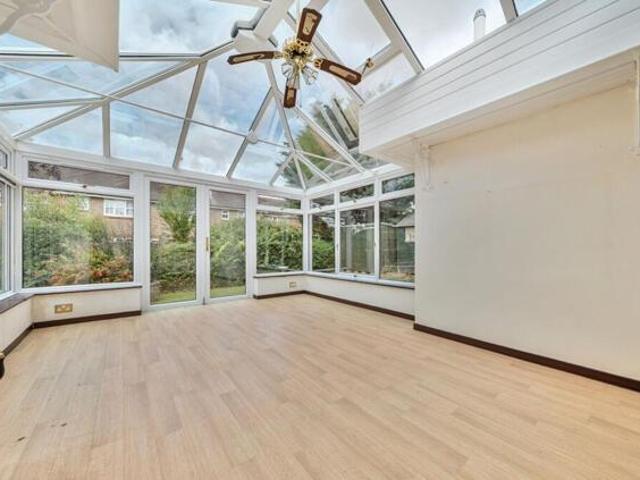Bungalow 3 Bedroom For Sale Billinghurst West Sussex 600000 ES99277893
