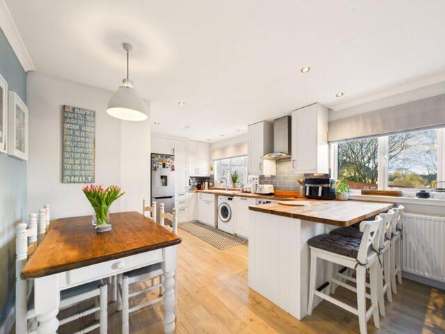 Bungalow 3 Bedroom For Sale By Lochgilphead By Lochgilphead 250000 ES101352094