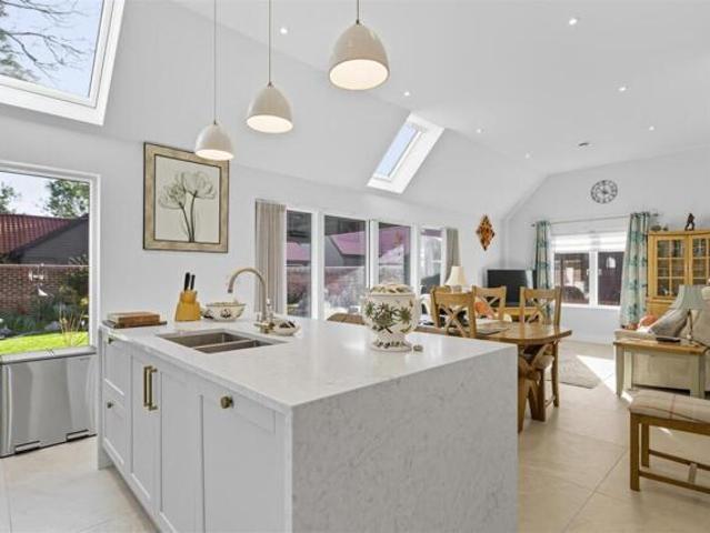 Bungalow 3 Bedroom For Sale Gislingham Gislingham 540000 ELS99608386