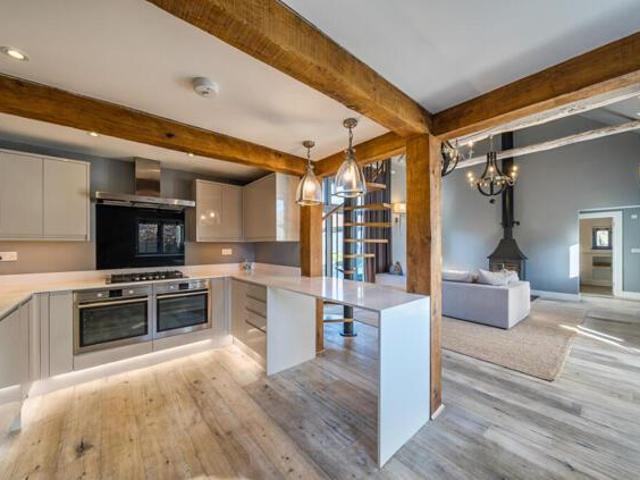 Bungalow 3 Bedroom For Sale Guildford Surrey 800000 ES100057860