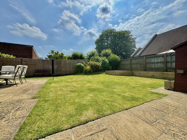 Bungalow 3 Bedroom For Sale Devizes Wiltshire 425000 ELS101199884
