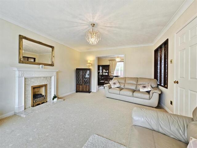 Bungalow 3 Bedroom For Sale Fiskerton Fiskerton 475000 ES98278019