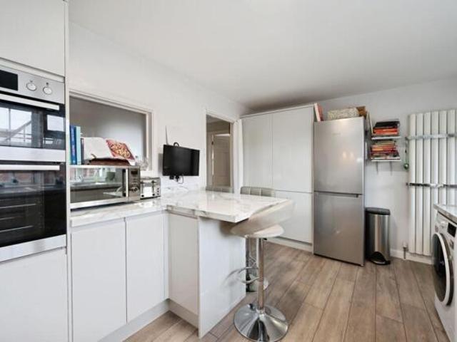 Bungalow 3 Bedroom For Sale Hayling Island Hampshire 536000 ELS99161434