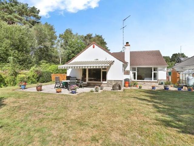 Bungalow 3 Bedroom For Sale Hampshire Hampshire 600000 ES101676575