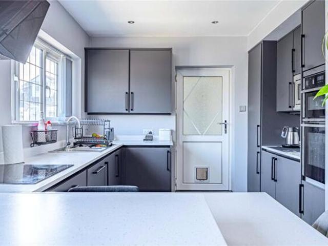 Bungalow 3 Bedroom For Sale Hemel Hempstead Hertfordshire 825000 ELS100988035