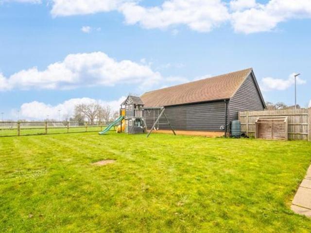 Bungalow 3 Bedroom For Sale Hitchin Hertfordshire 900000 ELS100426252