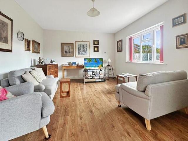 Bungalow 3 Bedroom For Sale Highcliffe Dorset 650000 ES98278287