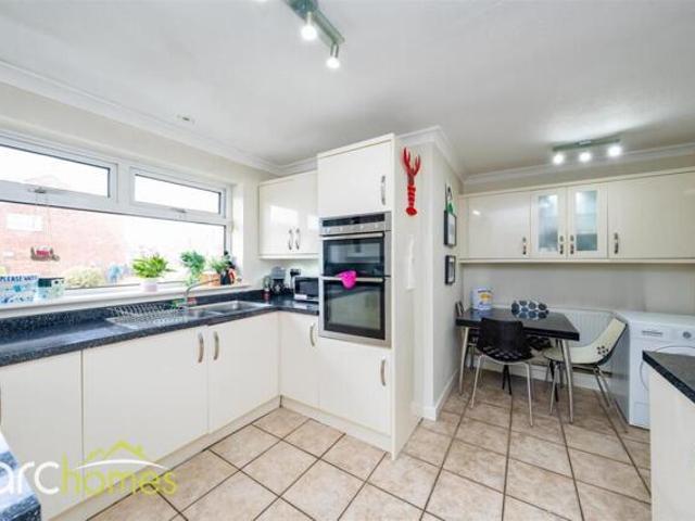 Bungalow 3 Bedroom For Sale Leigh Greater Manchester 240000 ELS99773787