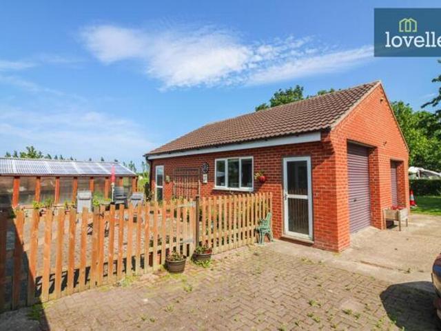 Bungalow 3 Bedroom For Sale Lincolnshire Lincolnshire 425000 ES101352060