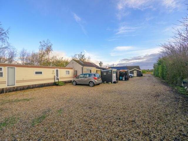 Bungalow 3 Bedroom For Sale Lincolnshire Lincolnshire 460000 ELS98687602
