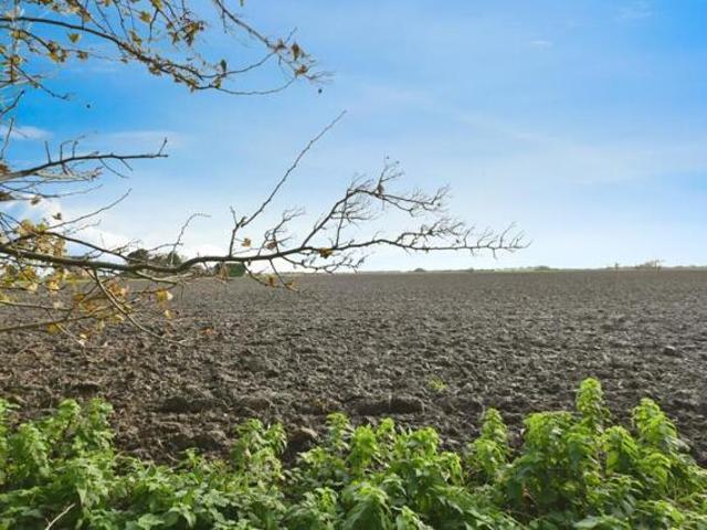 Bungalow 3 Bedroom For Sale Lincolnshire Lincolnshire 240000 ES100825024