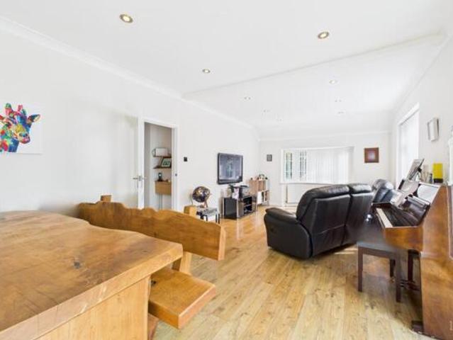 Bungalow 3 Bedroom For Sale North Yorkshire North Lincolnshire 290000 ELS99926150