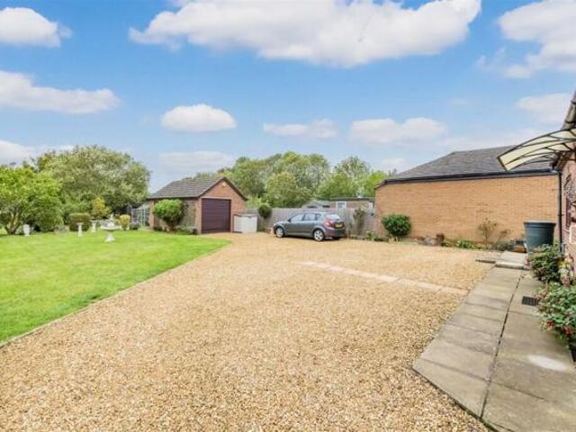 Bungalow 3 Bedroom For Sale Northampton Northamptonshire 500000 ELS87835481