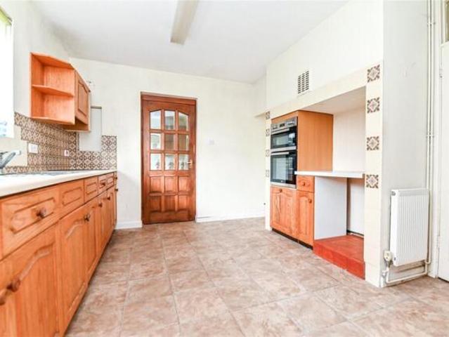 Bungalow 3 Bedroom For Sale New Milton Hampshire 499950 ES98801011