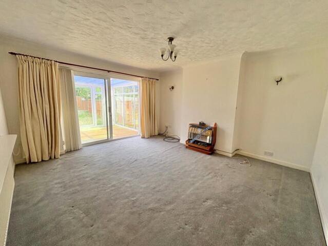 Bungalow 3 Bedroom For Sale Neston Cheshire West And Chester 260000 ELS101678863