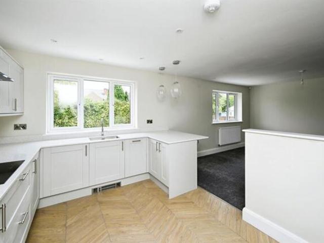 Bungalow 3 Bedroom For Sale Somercotes Derbyshire 325000 ELS100614844