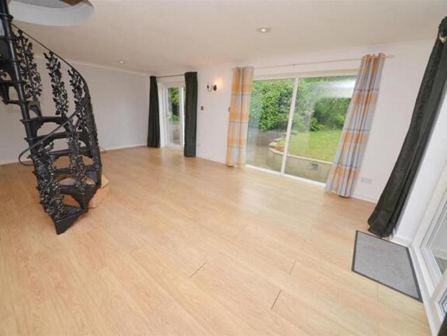 Bungalow 3 Bedroom For Sale Saundersfoot Pembrokeshire 349950 ES98503680