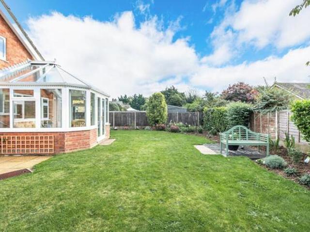 Bungalow 3 Bedroom For Sale Space Space 300000 ES100023968