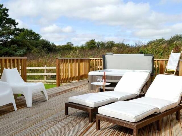 Bungalow 3 Bedroom For Sale St. Columb Cornwall 184000 ELS98903564