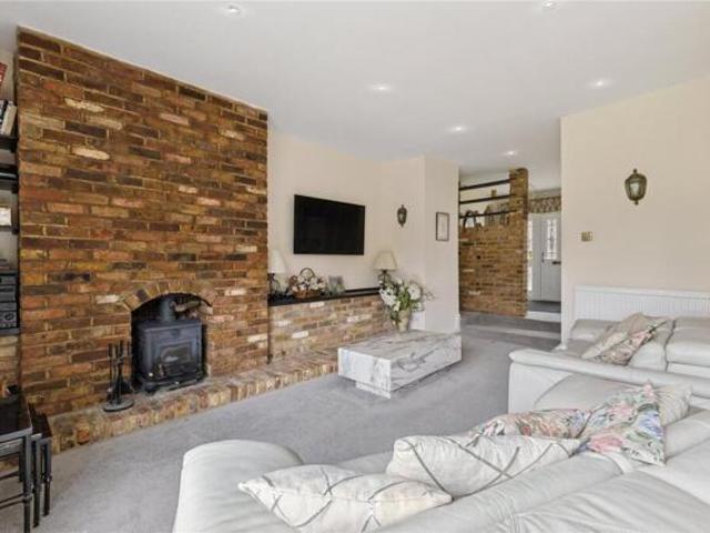 Bungalow 3 Bedroom For Sale St. Albans Hertfordshire 850000 ELS100191764