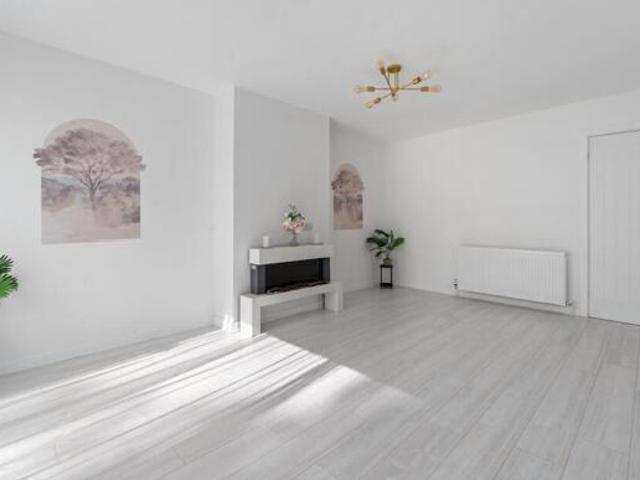 Bungalow 3 Bedroom For Sale Stockport Greater Manchester 349950 ELS100502934