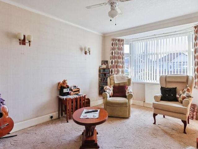 Bungalow 3 Bedroom For Sale Poole Poole 325000 ES100366239