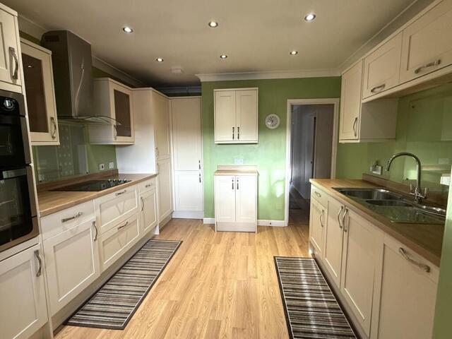 Bungalow 3 Bedroom For Sale Port Talbot Port Talbot 300000 ES98834470