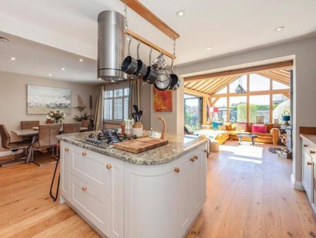 Bungalow 3 Bedroom For Sale Petersfield Hampshire 825000 ELS101677947