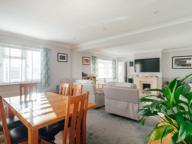 Bungalow 3 Bedroom For Sale Pershore Pershore 425000 ES99840225