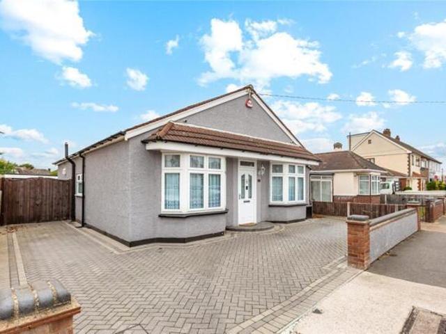 Bungalow 3 Bedroom For Sale Rainham Greater London 575000 ES100733416