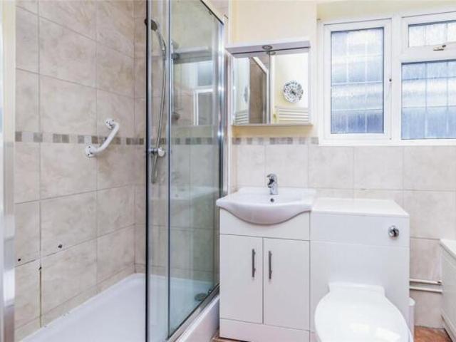 Bungalow 3 Bedroom For Sale Redhill Surrey 550000 ELS101168535