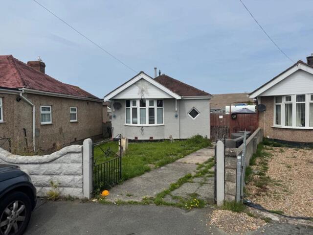 Bungalow 3 Bedroom For Sale Rhyl Denbighshire 140000 ES99571711