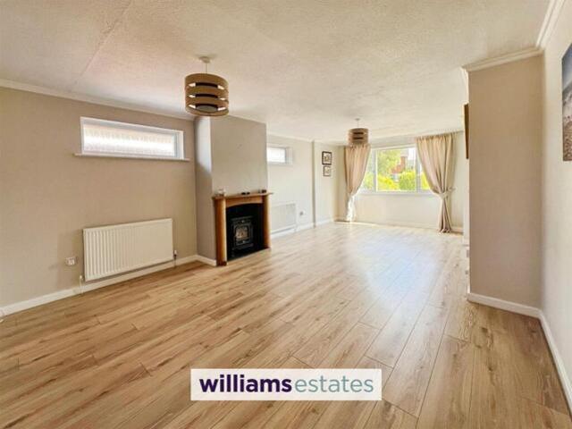 Bungalow 3 Bedroom For Sale Ruthin Denbighshire 320000 ES98834371