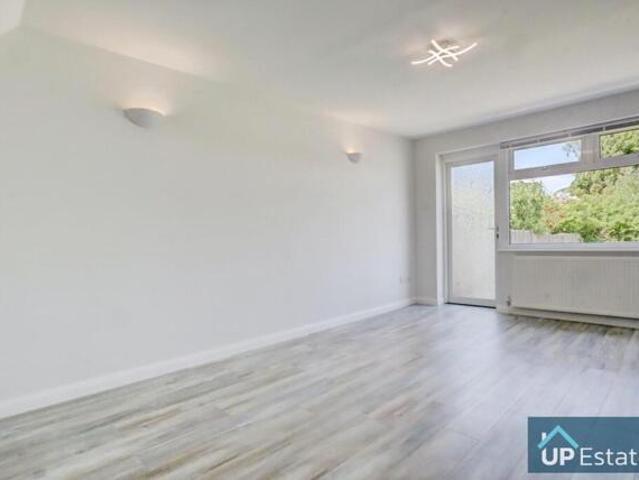 Bungalow 3 Bedroom For Sale Rugby Warwickshire 300000 ELS100825109