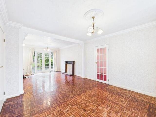 Bungalow 3 Bedroom For Sale Wokingham Wokingham 600000 ELS99092703