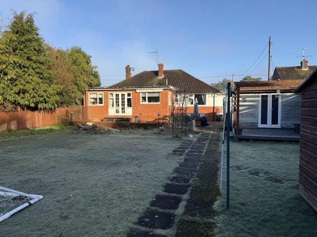 Bungalow 3 Bedroom For Sale Whitehill Whitehill 550000 ES99642076