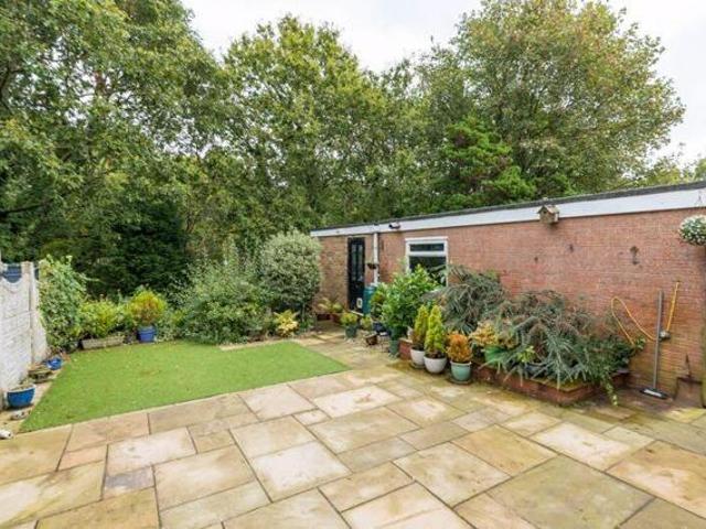 Bungalow 3 Bedroom For Sale Wigan Wigan 250000 ES100502958