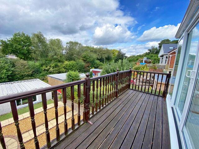 Bungalow 3 Bedroom For Sale Wye Caerphilly 365000 ES99840466