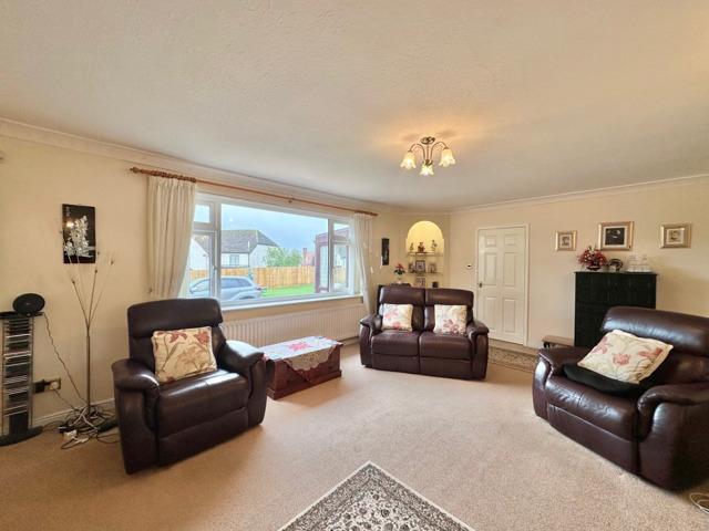 Bungalow 3 Bedroom For Sale Wye Herefordshire 425000 ES99290039