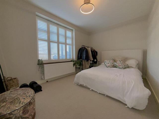 Bungalow 3 Bedroom For Sale Wye Kent 279995 ES99952095