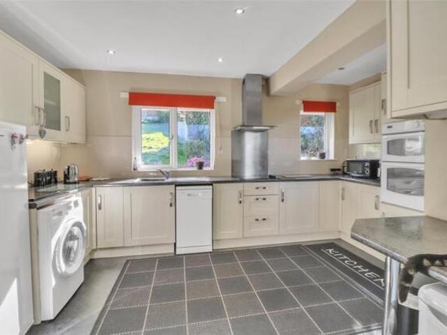 Bungalow 3 Bedroom For Sale Taunton Somerset 395000 ES100366214